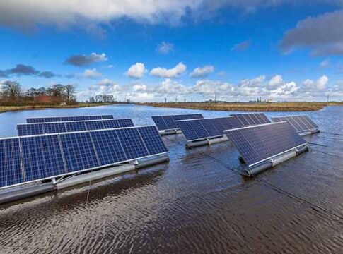 Are floatovoltaics is the future?