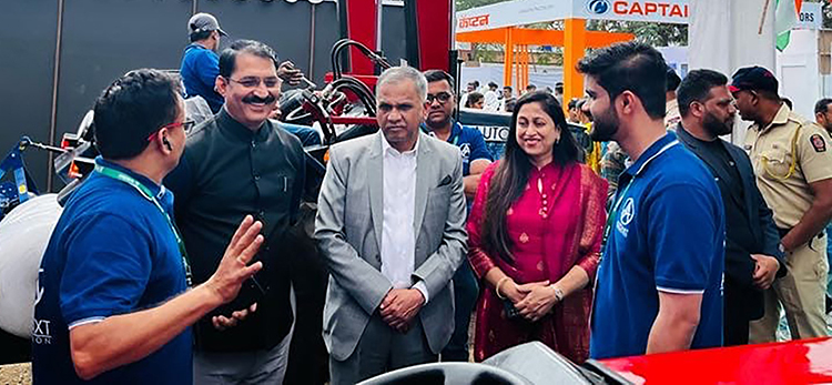 AutoNxt showcases its electric tractor at KRISHITHON 2023